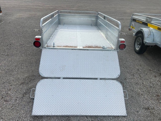 2025 Maxi-Roule 4.5 X 8 Galvanized Utility Solid Side 3K – Steinbach ...