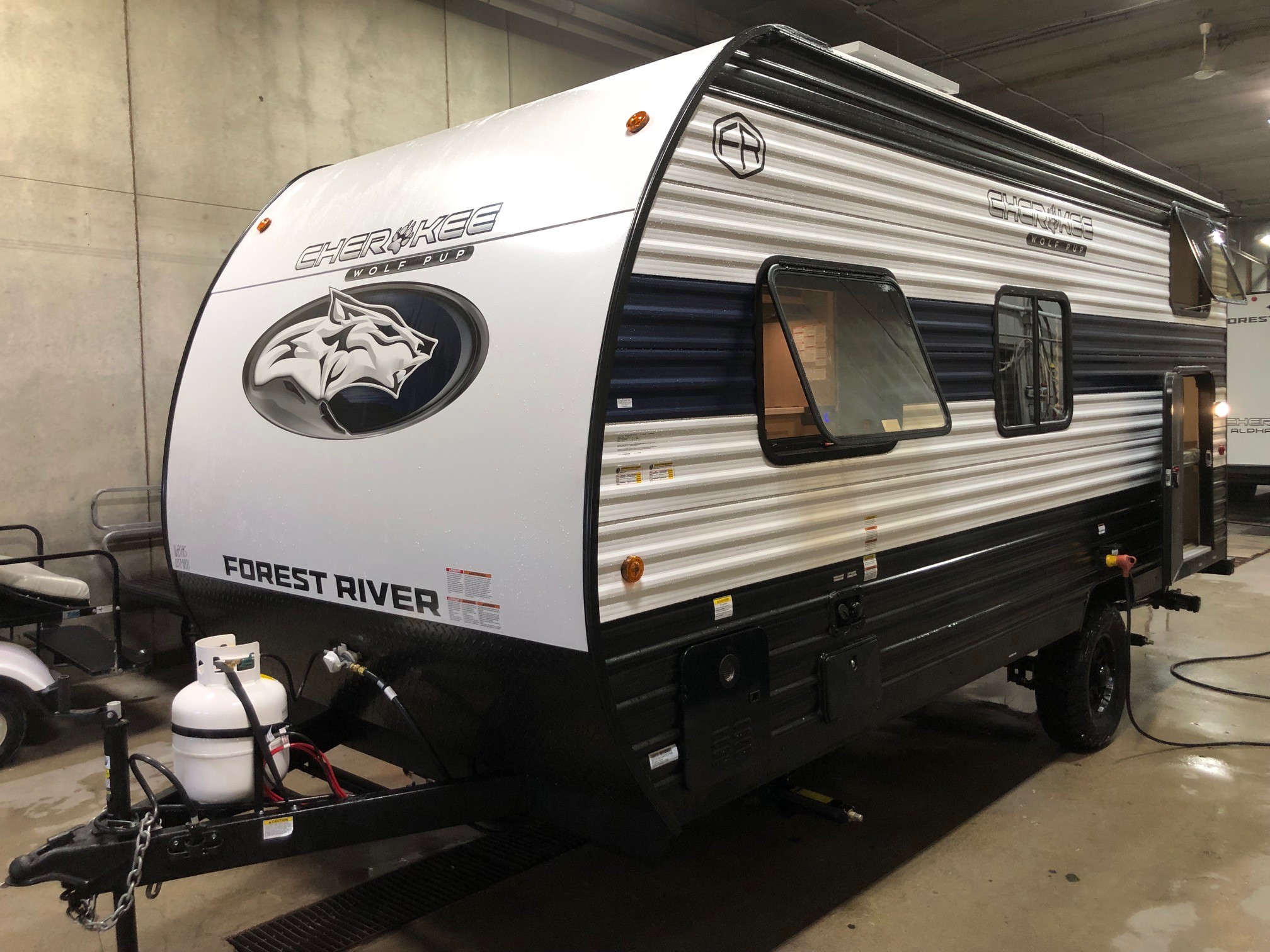2025 Wolf Pup Limited 16BHS Small Bunk Model Camper Trailer RV ...