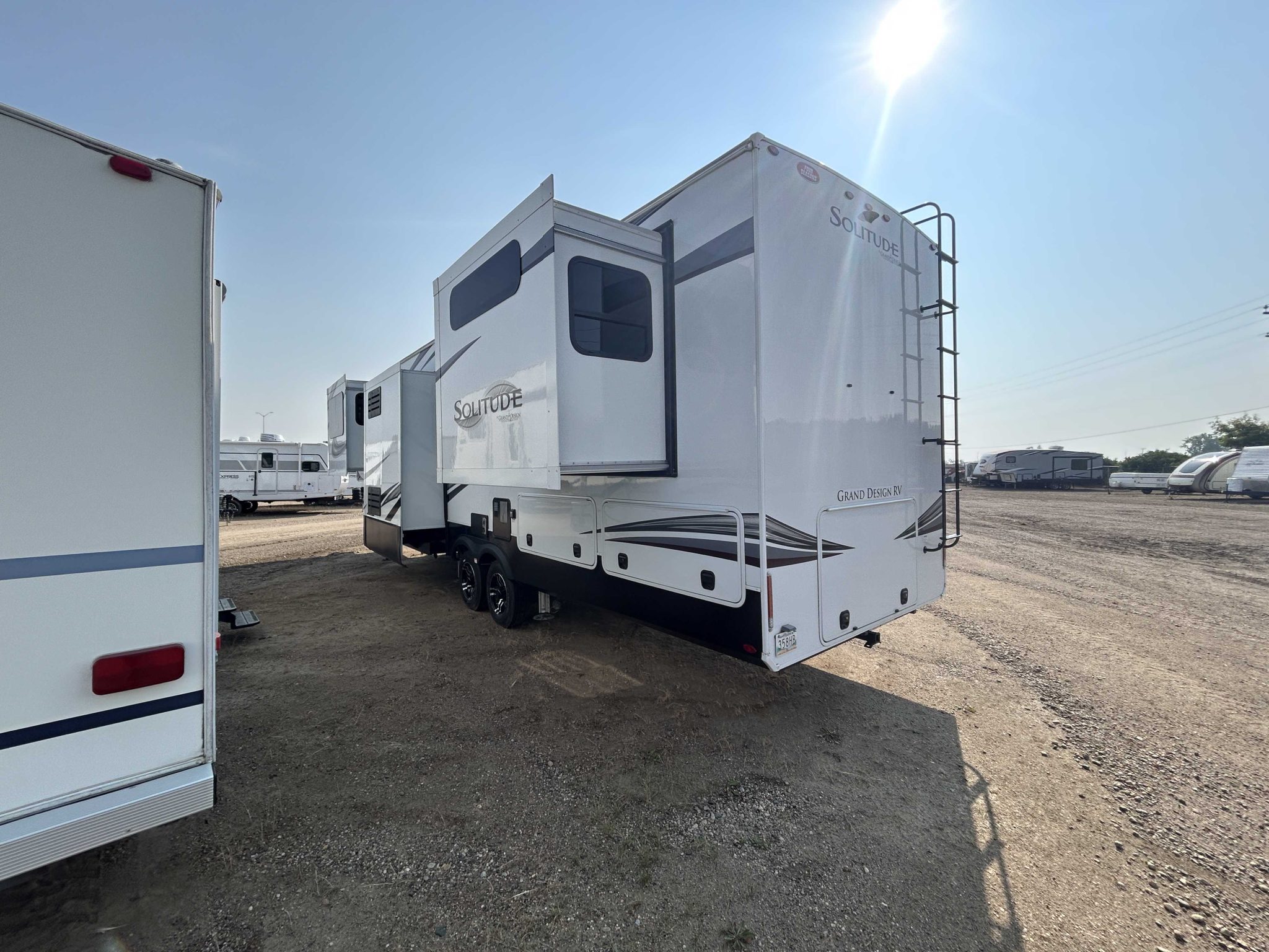 2021 Grand Design Solitude 346FLS Couples Model 5th Wheel Camper RV ...
