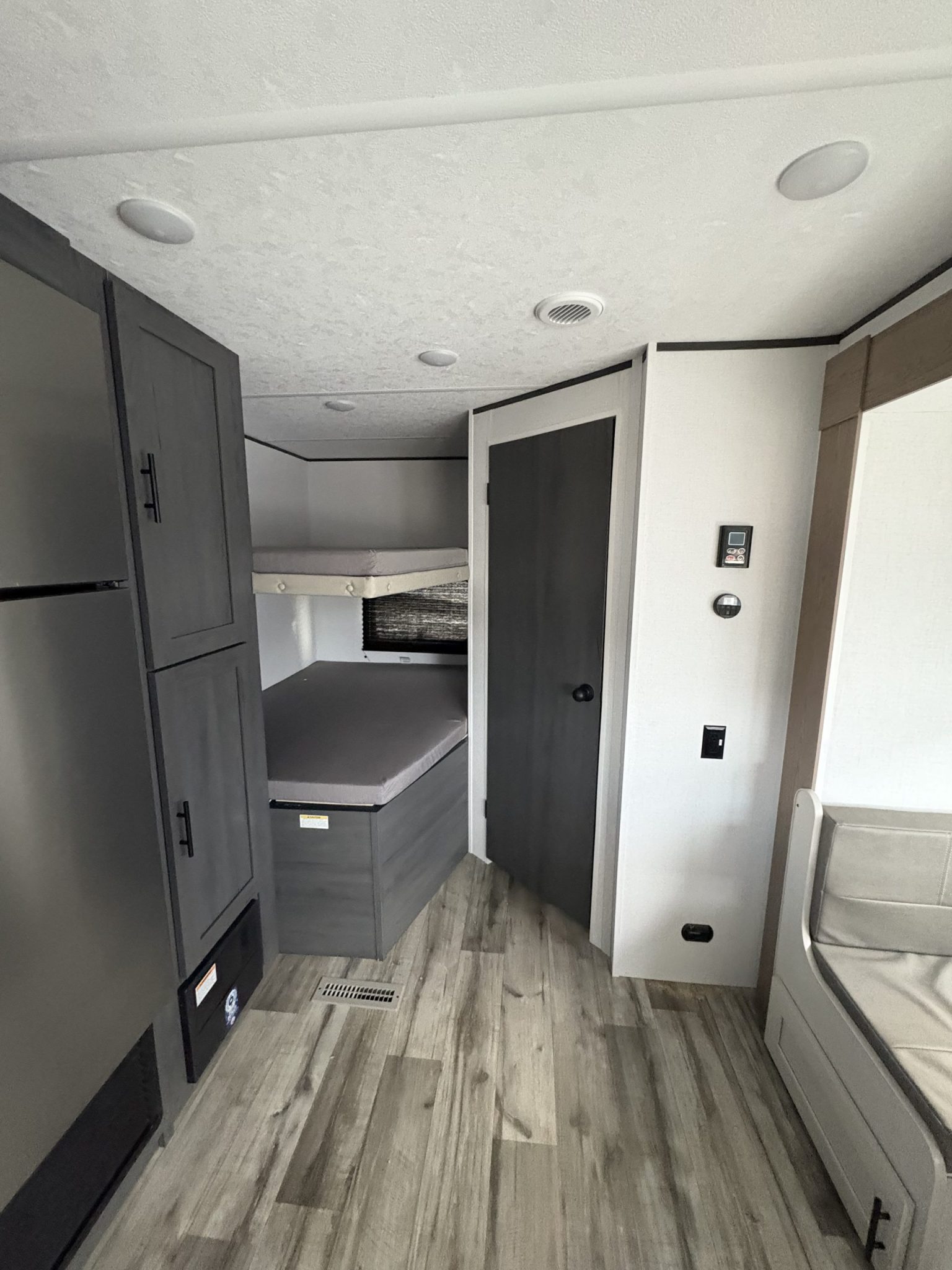 2025 Dutchmen Aspen Trail LE 26BH Bunk Model Camper Trailer – Steinbach ...